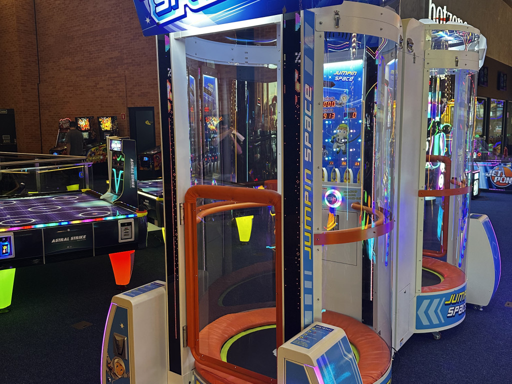 Jumpin Space | HotZone